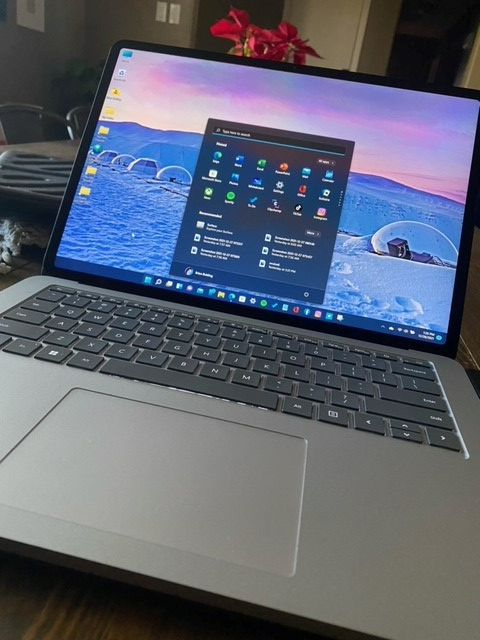 12.28.21 Microsoft Surface Laptop Studio 2021 (Tech Review) – Ballistik ...